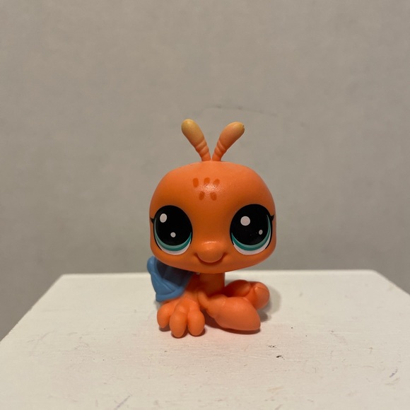 Littlest Pet Shop | Toys | Littlest Pet Shop Shyly Seashore 52 The ...